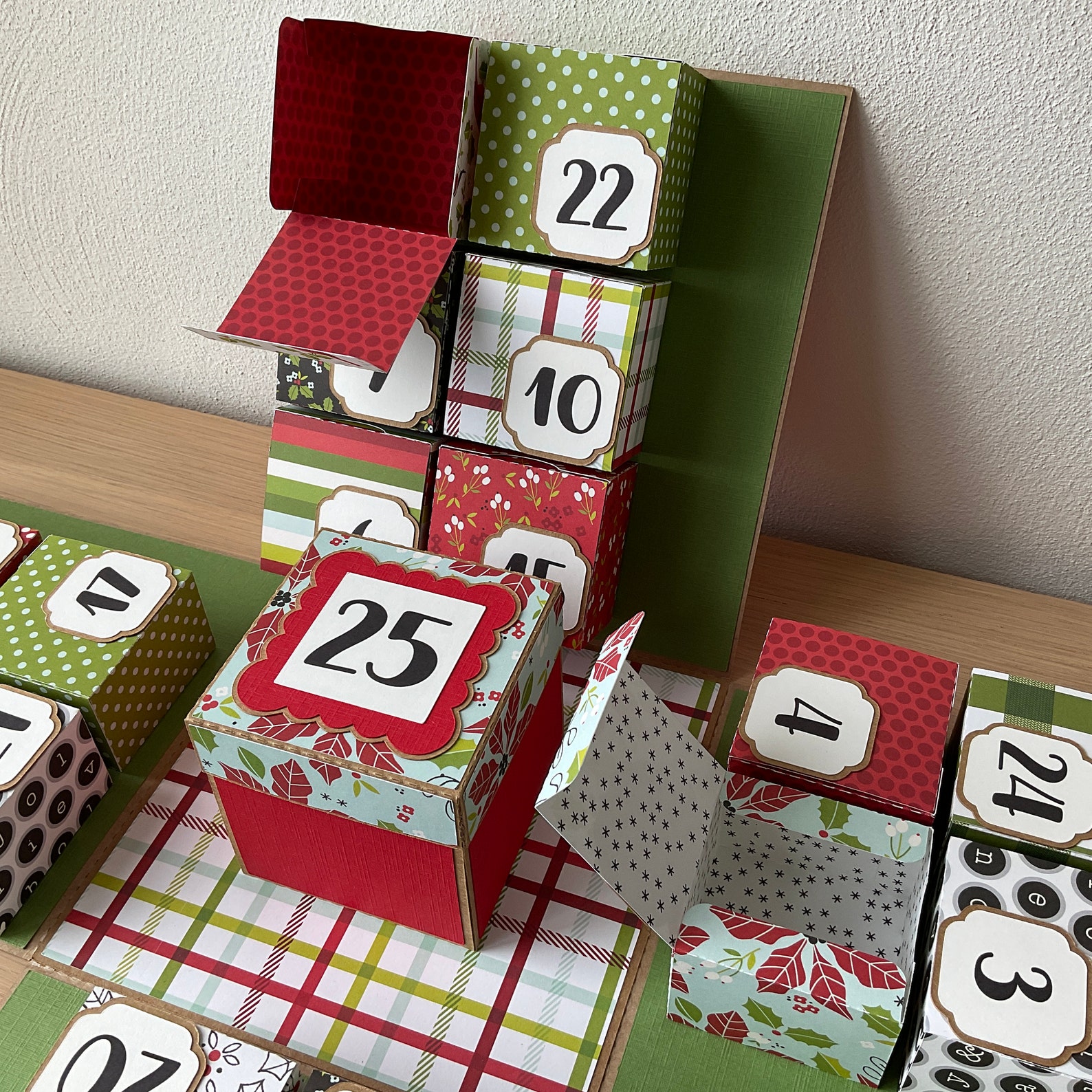 Exploding Box Advent Calendar Digital Cutting File - Etsy