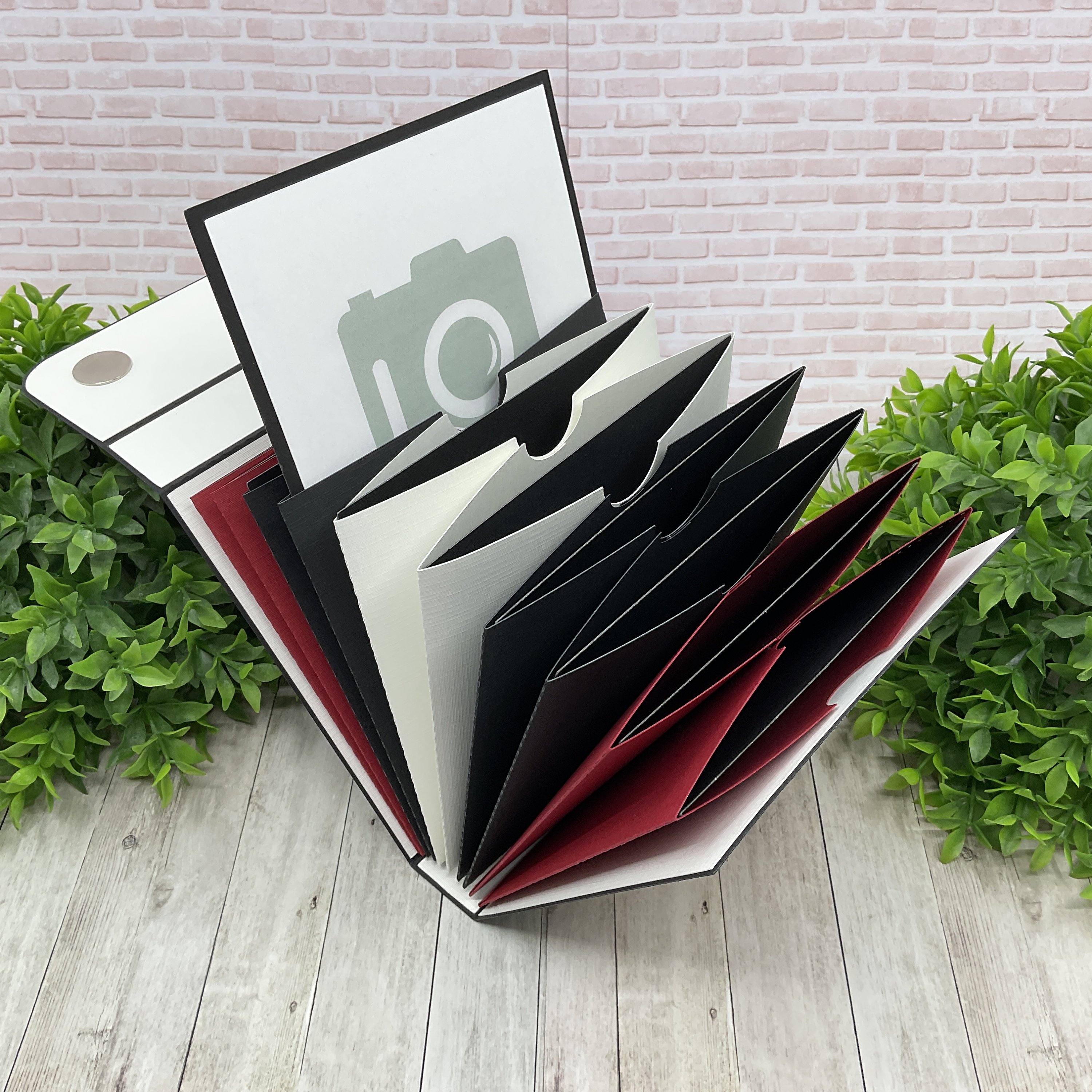 Pocket Mini Album !digital Cutting File for Cricut Machines and ...