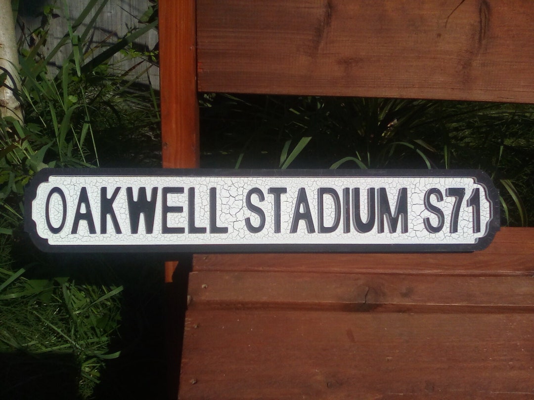 Oakwell Stadium Sign, Retro Football Decor for Barnsley Fan - Etsy UK