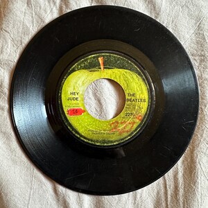 Vintage Apple 45 Vinyl Record Double Sided the Beatles Revolution/hey ...