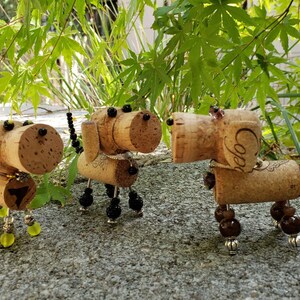 Wine & Champagne Cork Black Labrador, Dog Mom, Desk Accessory, Tier ...