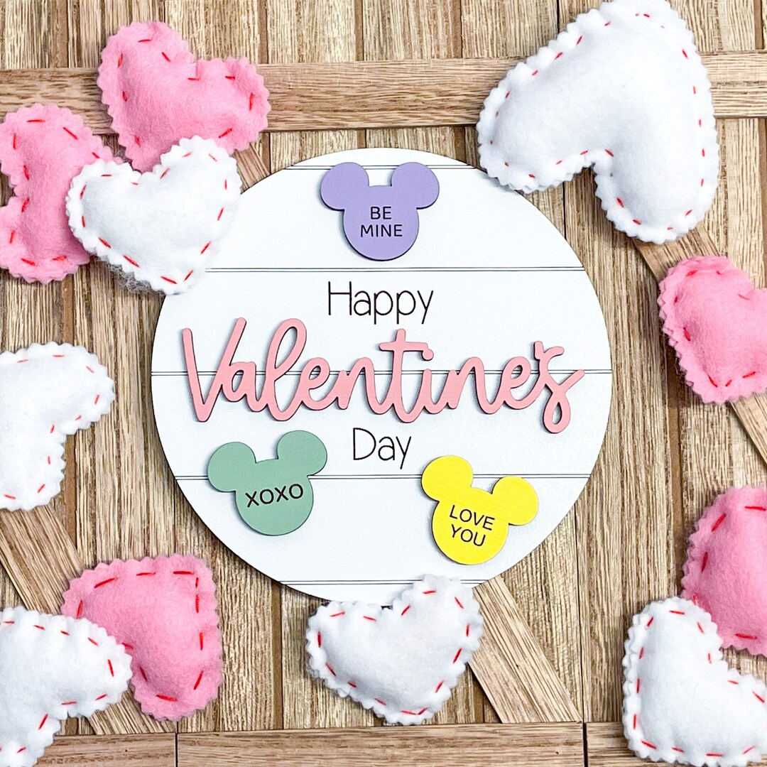Mini Disney-inspired Valentine's Day Sign // Mickey Conversation Candy ...