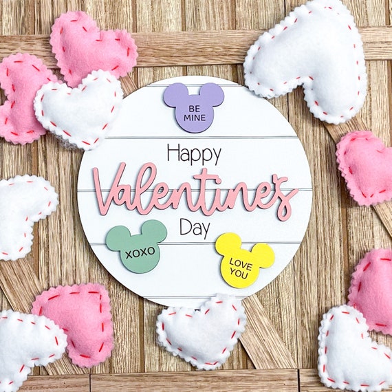Mini Disney-inspired Valentine's Day Sign // Mickey | Etsy