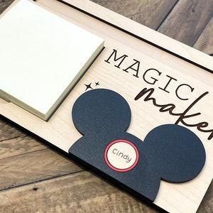 Magic Maker Disney Inspired Sticky Note & Pen Holder // Disney Teacher ...