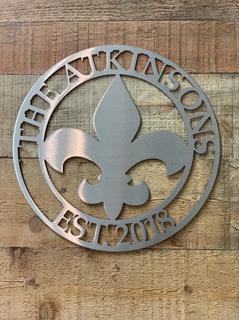 Fleur-de-lis Monogram Metal Sign, Personalized Family Name Door Decor ...