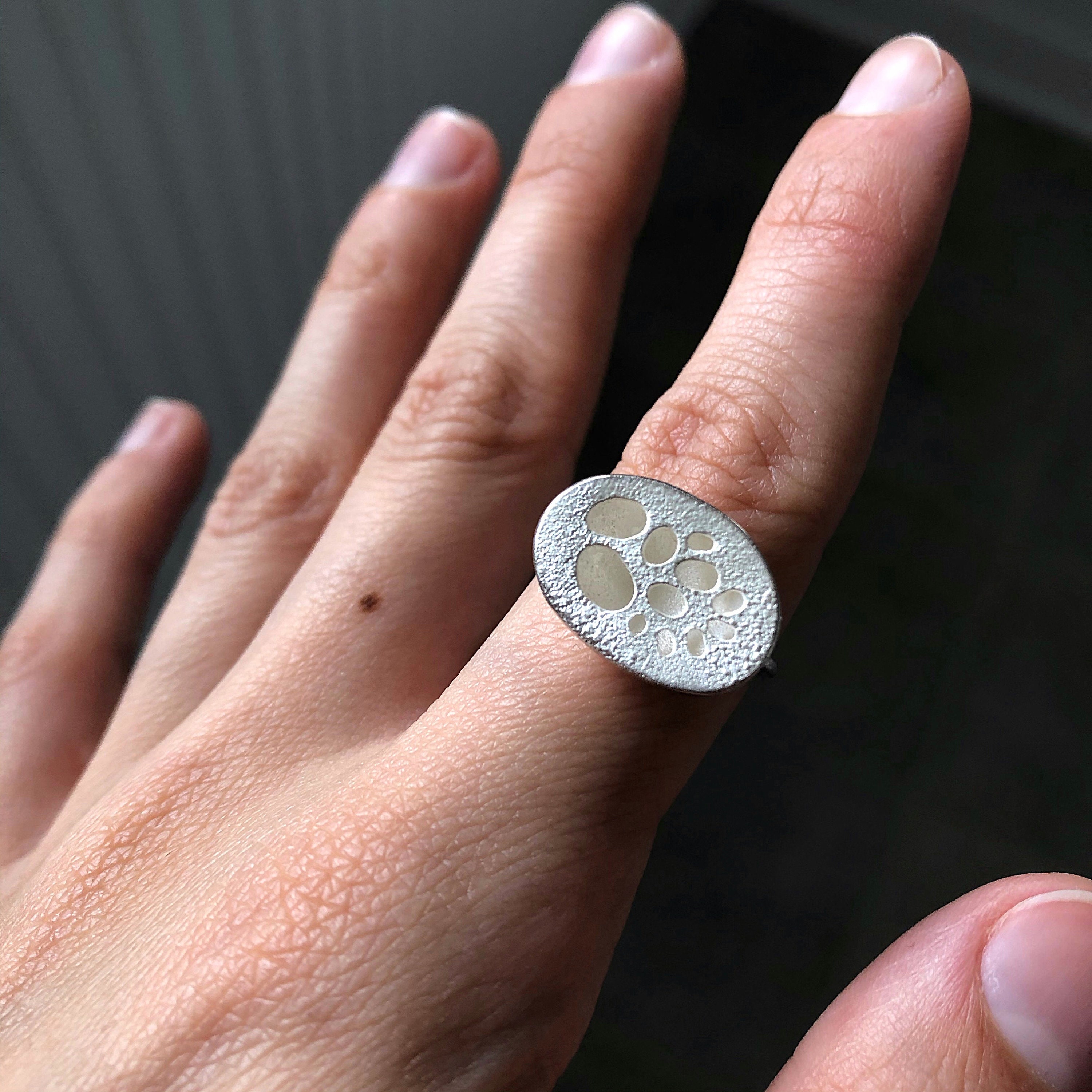 White Sterling Silver Seed Pod Ring Hollow Form With Holes - Etsy Canada