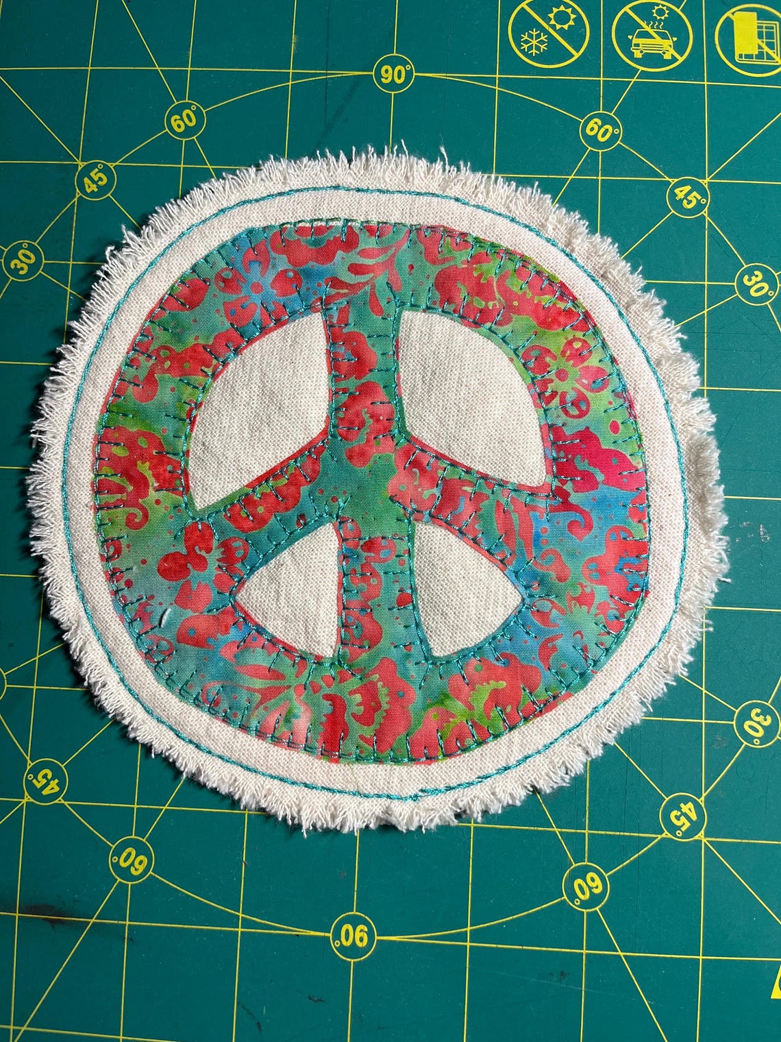 Simple Peace Sign Patch - Etsy