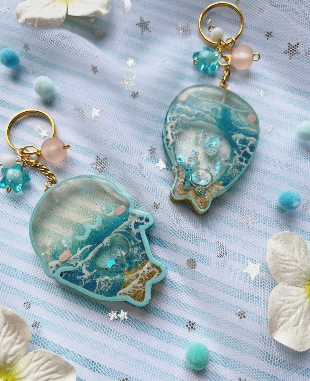 Resin Cute Seal and Whale Sea Keychains, Liquid Shakers - Etsy