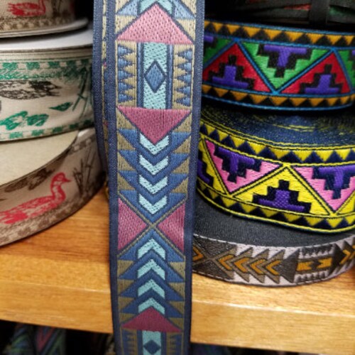 Rolling Wave Jacquard Fabric Trim 1 1/8 Inch Wide Sold by the - Etsy