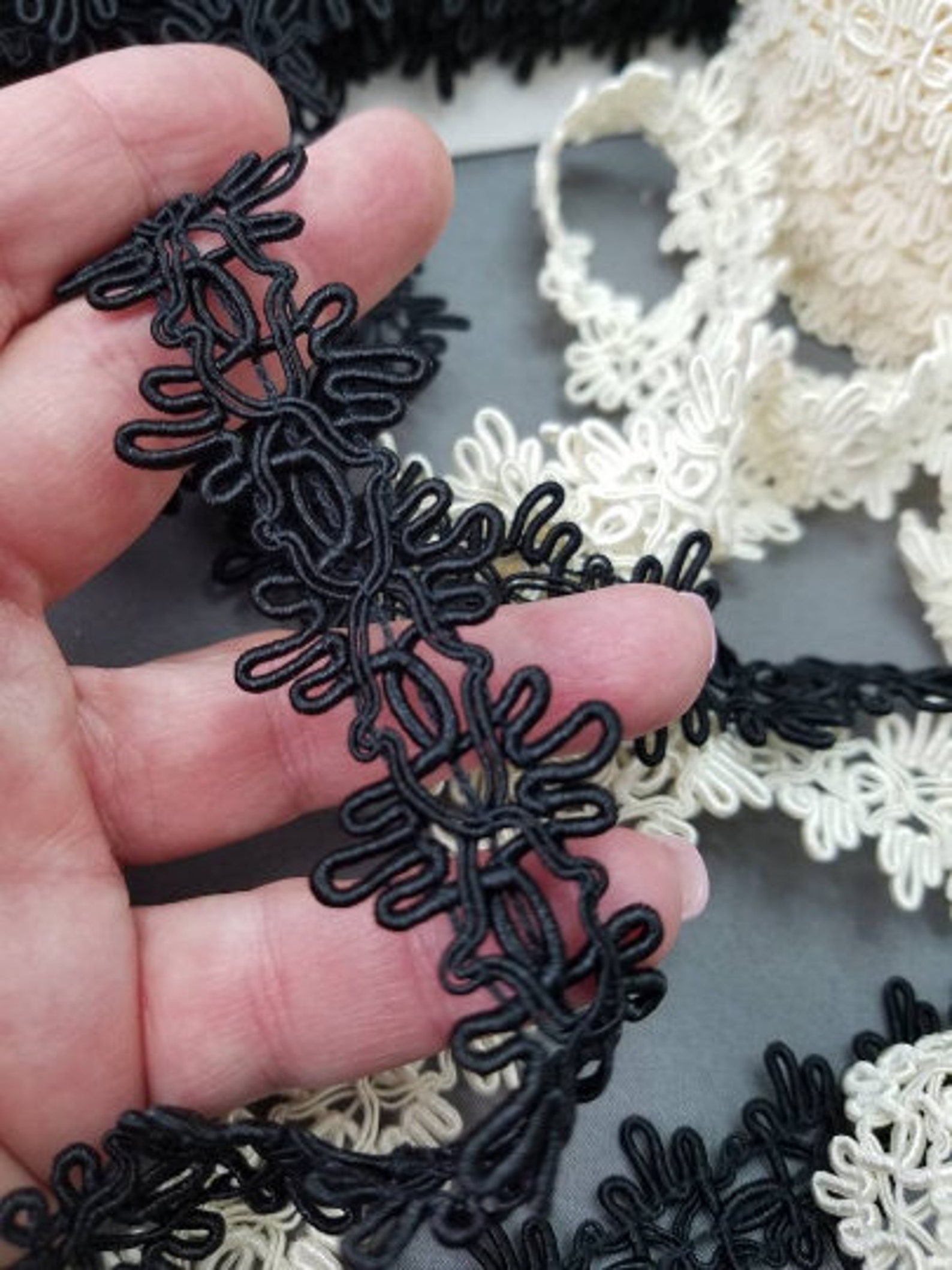 Gimp Loop Braid 1 Inch Wide Sold by the Yard. - Etsy