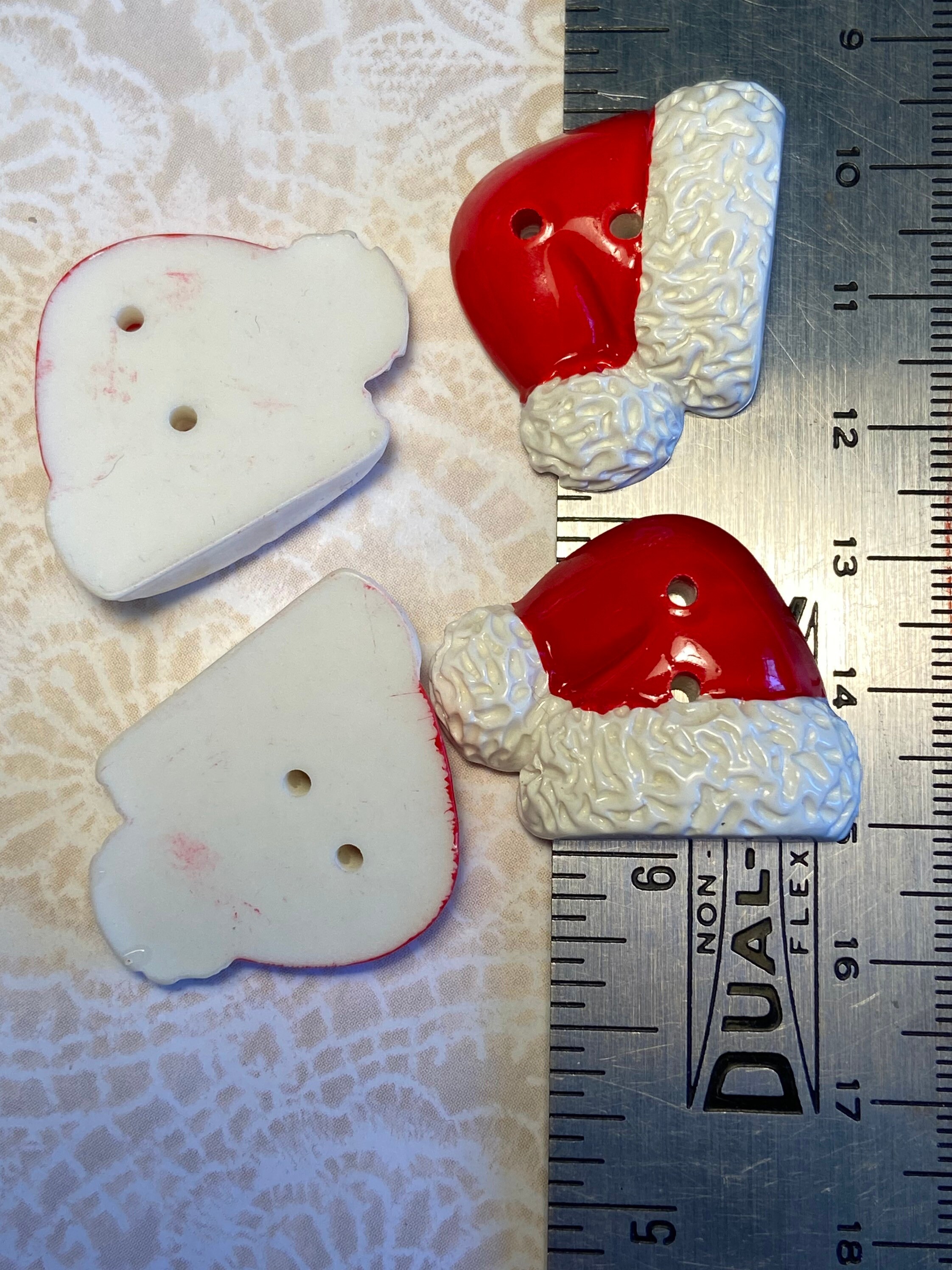 4 vintage Santas hat buttons 1 in 450 | Etsy