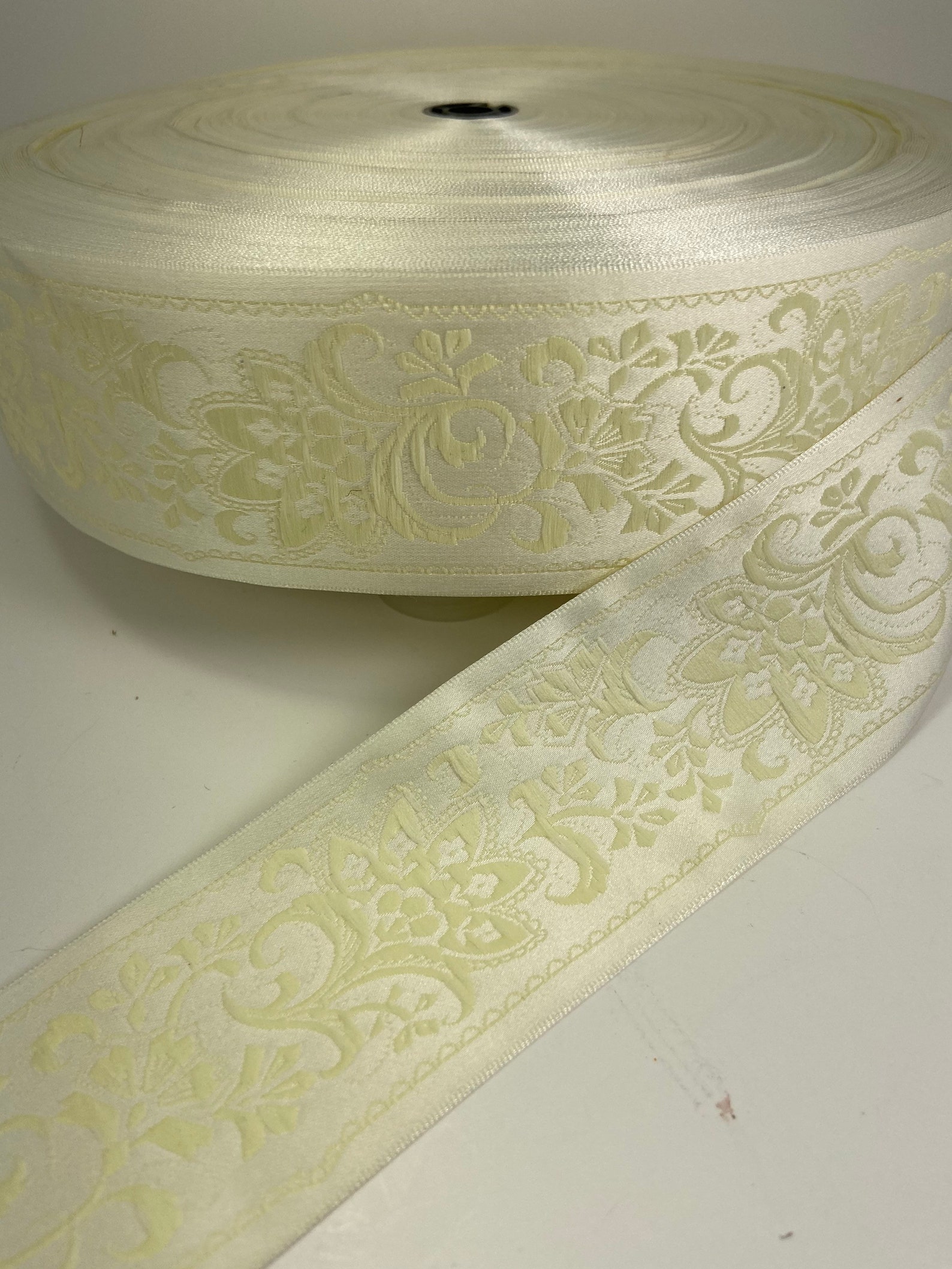 Cream on White Floral Jacquard Woven Fabric Trim 2 1/8 Inch - Etsy