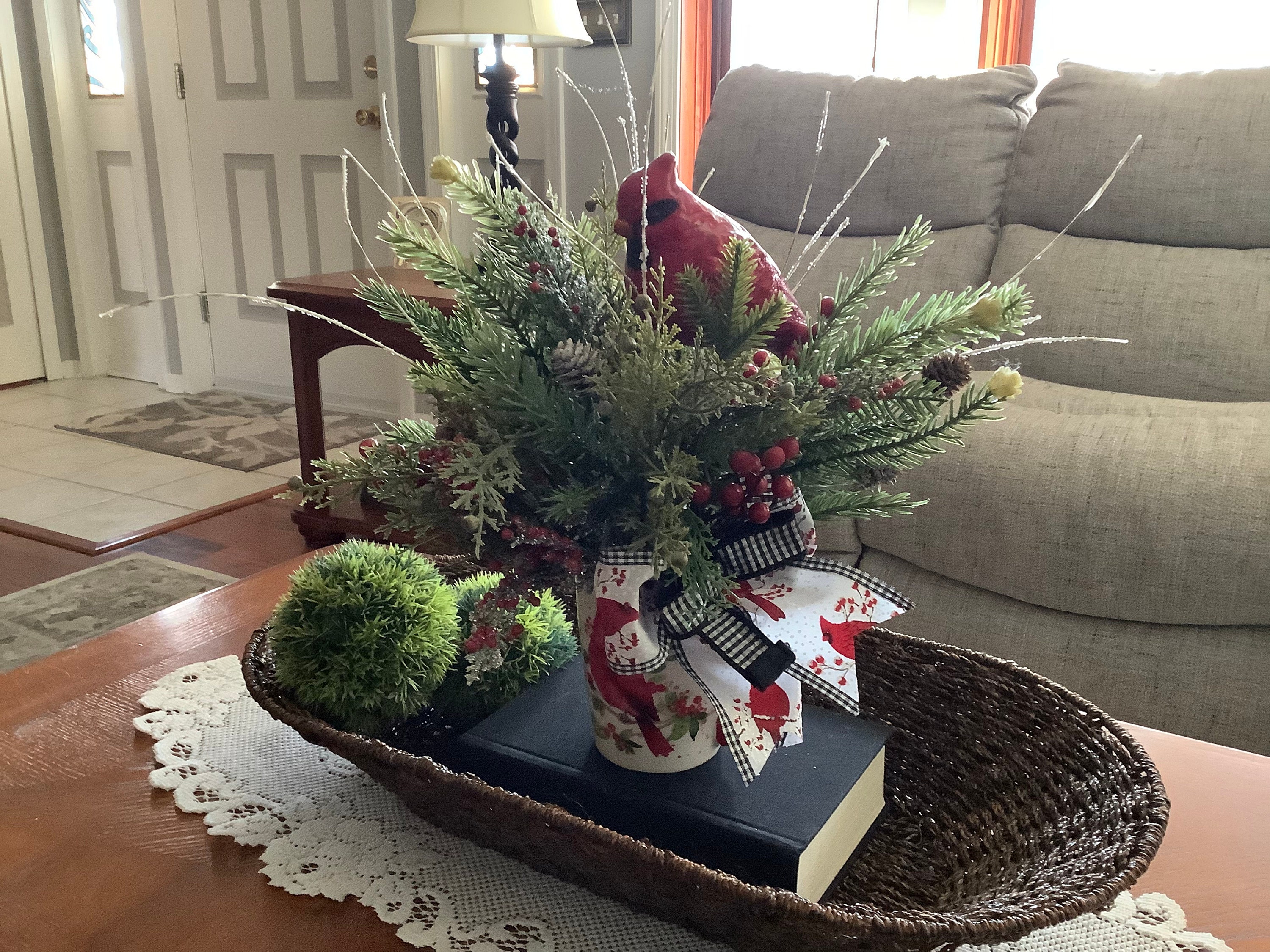 Cardinal Centerpiece Winter Centerpiece Cardinal Decor - Etsy