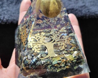 Tree of Life Resin Crystal Pyramid - Etsy