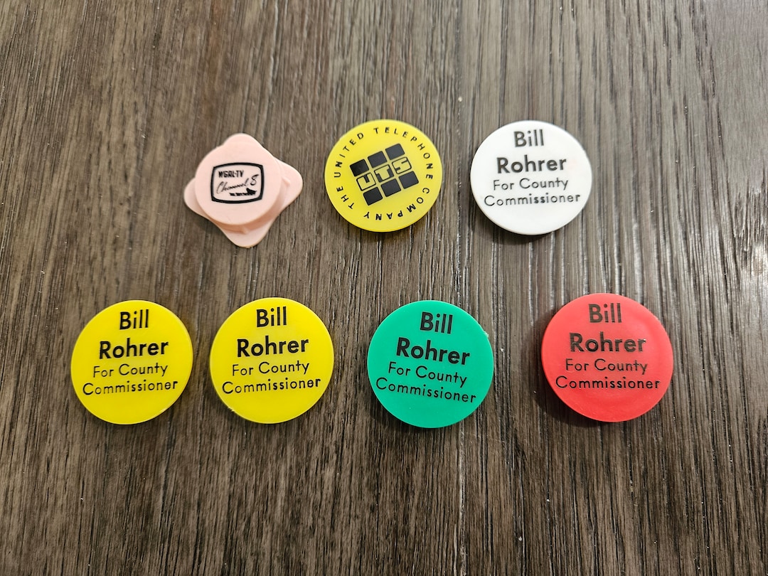 Vintage Set of 7 Advertisement Bottle Caps - Etsy