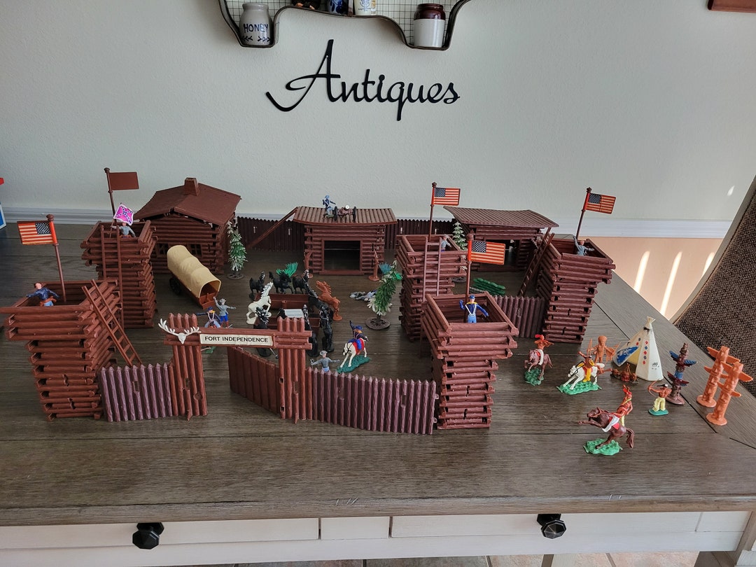 Fort Independence BIG Jean Hoefler Fenn Art No 057 Box Toy - Etsy