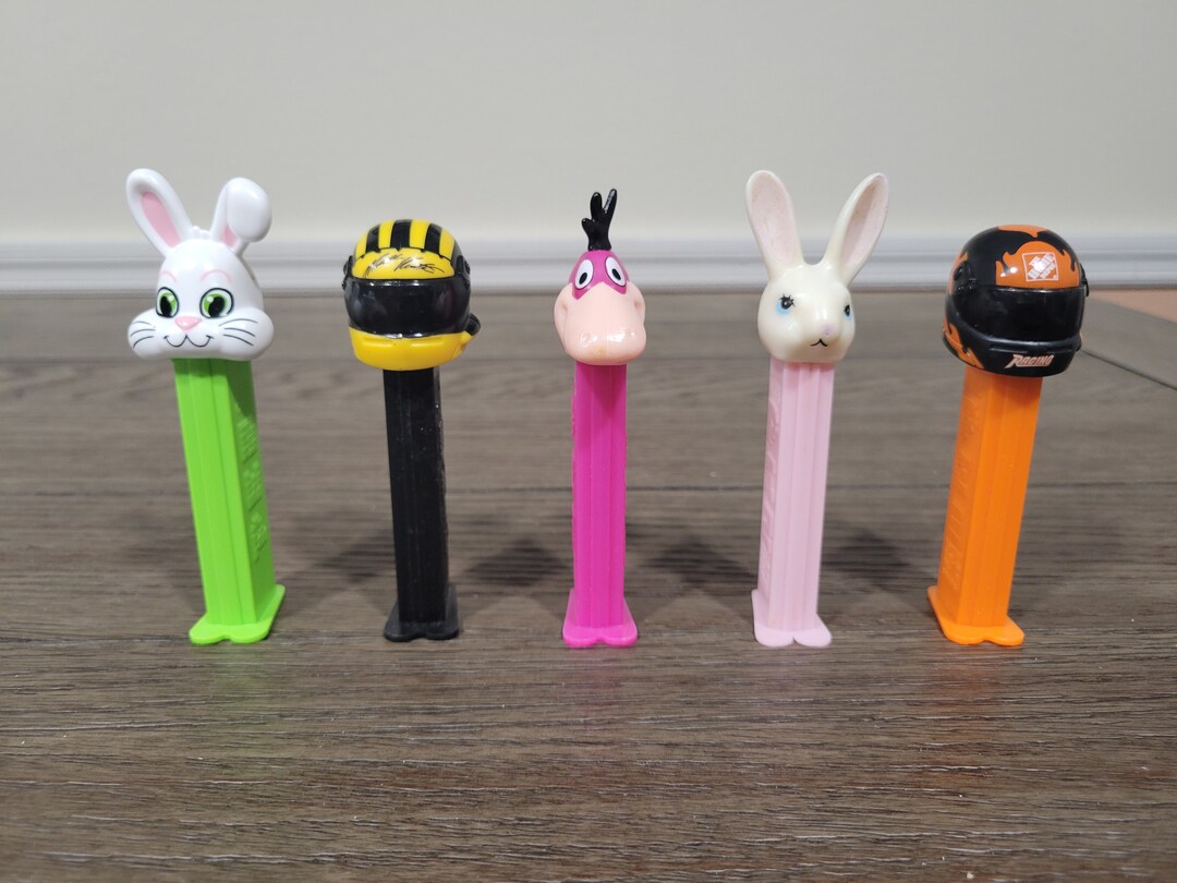 Vintage Pez Dispenser- Your Choice of One - Etsy
