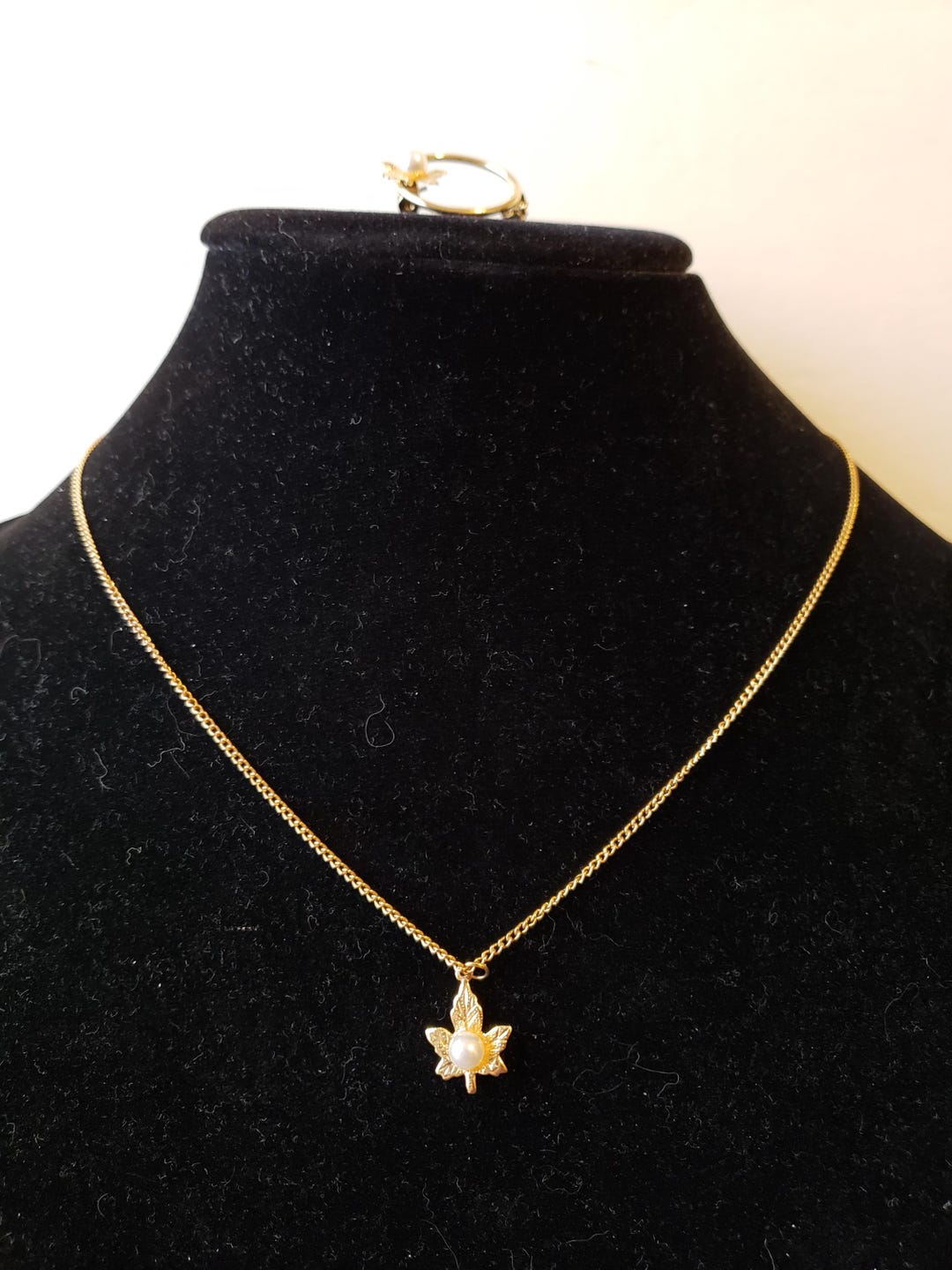 Vintage Fingerhut Gold Necklace & Pin Set- F39 - Etsy