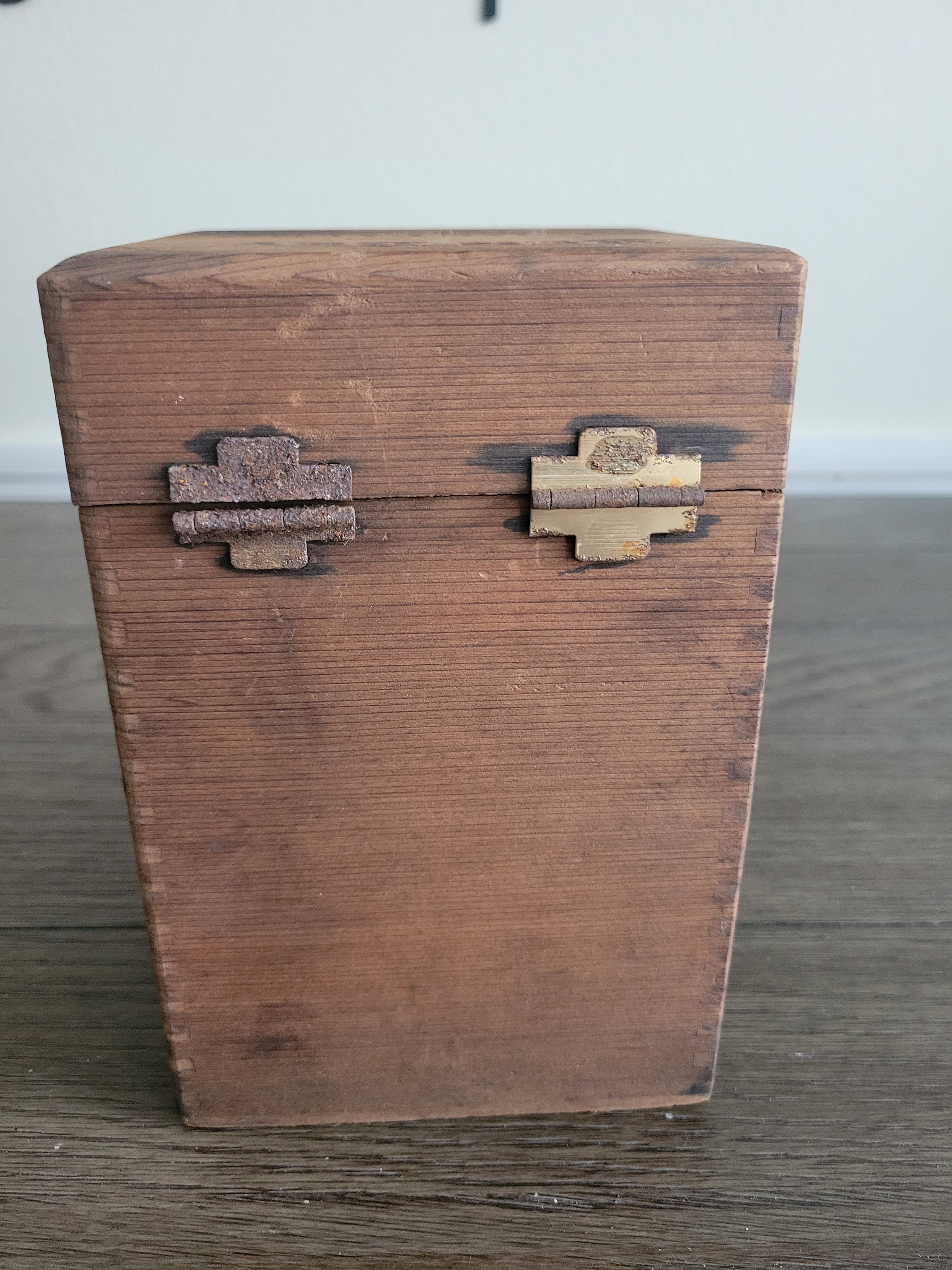 Vintage Ben Bey Crystals Cigar Box - Etsy