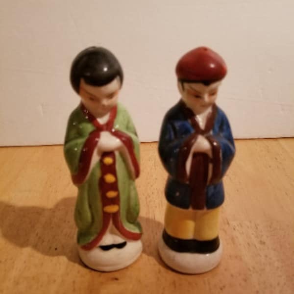 Chinese Couple Salt and Pepper Shakers - Etsy