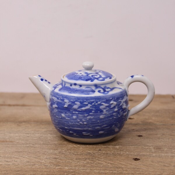 Teapot for One - Etsy