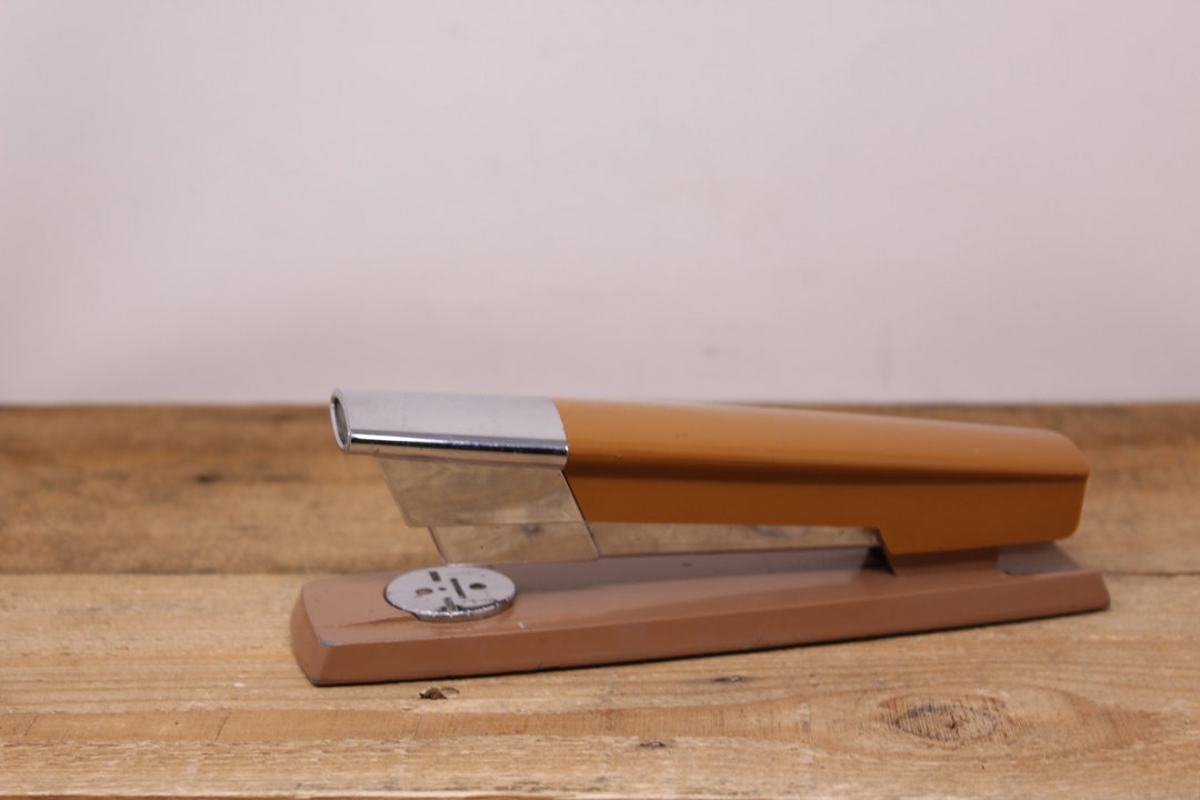 Vintage Swingline 333 - Tan & Chrome Color Metal Stapler - Pat. No. 192 ...