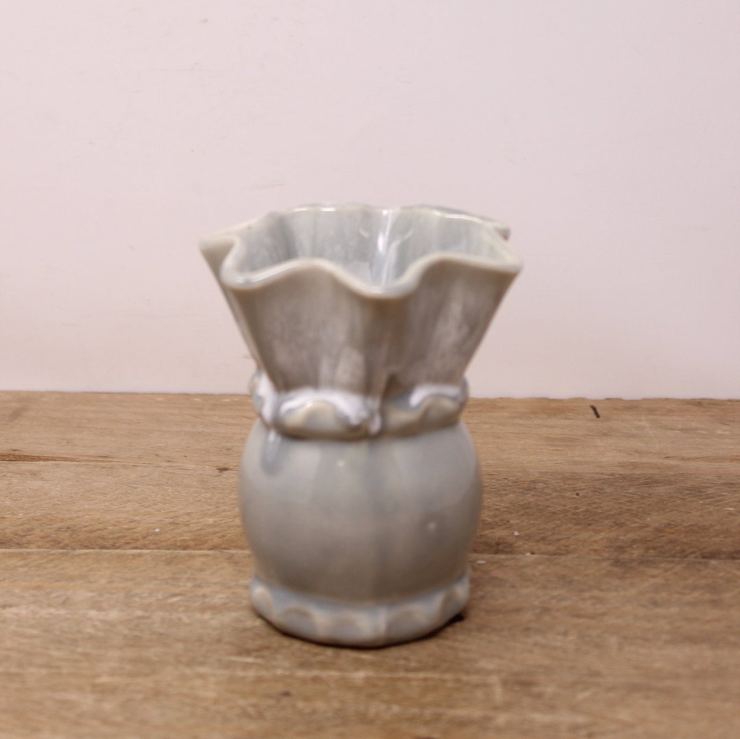 Vintage Coloma Ruffled Pottery Vase Gray / Green - Etsy