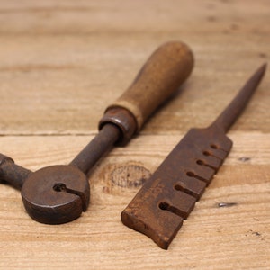 Antique Theile & Quack Saw Wrest – Saw Setting and Swaging Hammer - Etsy