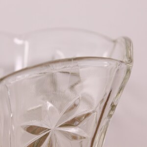 Vintage 10.25 Flared Anchor Hocking Prescut Starburst Glass Flower Vase ...