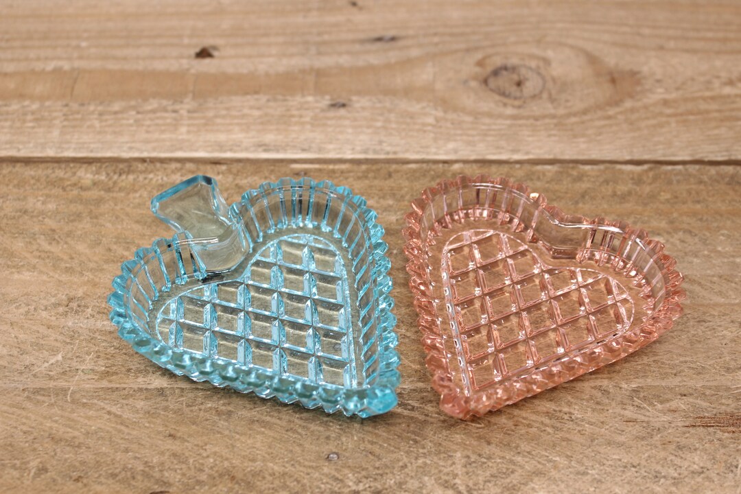 Retro 2-piece Bohemian Crystal - Colored Glass - Spade & Heart Shaped ...