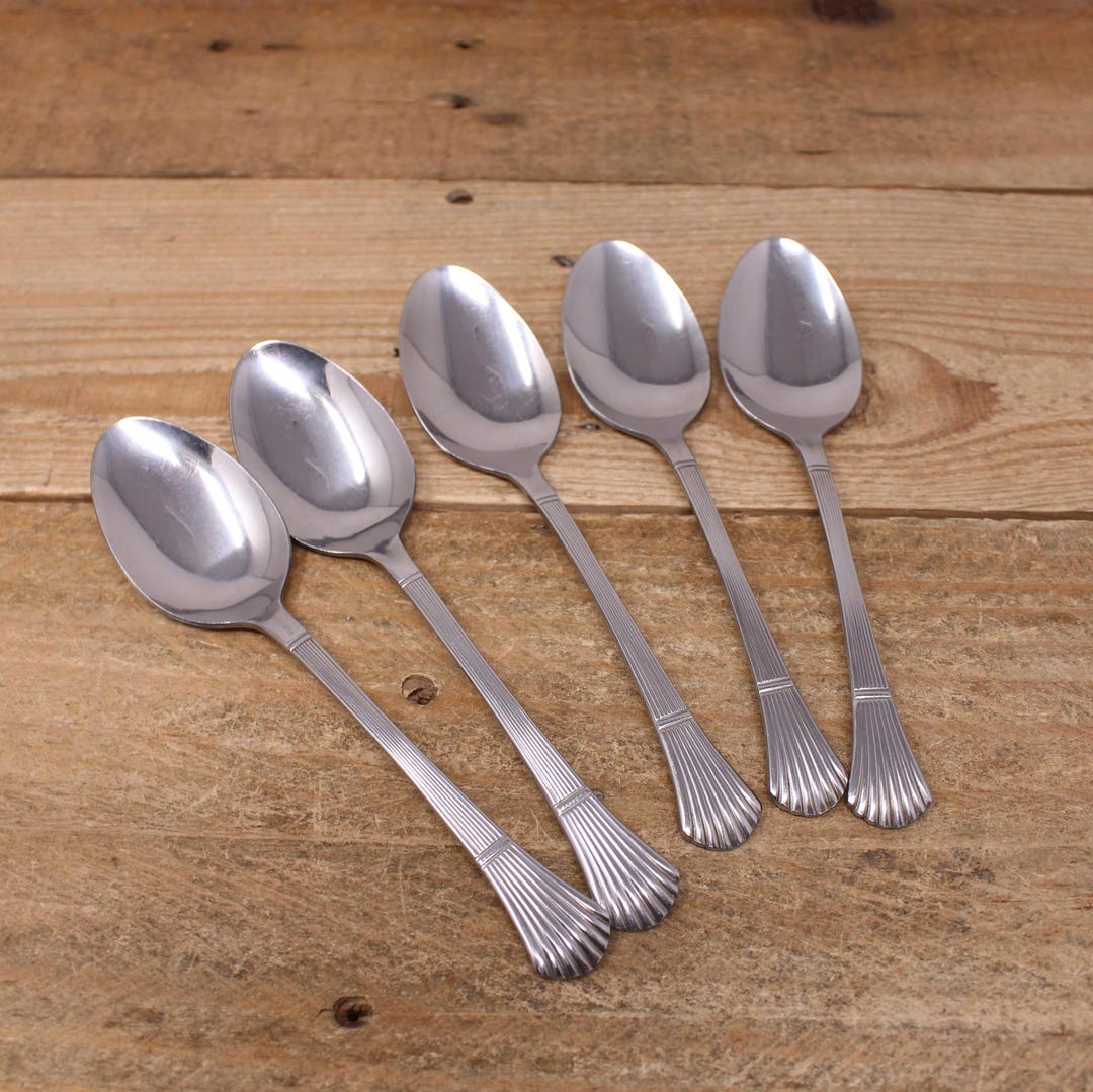 Set of 5 "modern Shell" - Imperial Stainless Oval Soup Spoons / Place ...