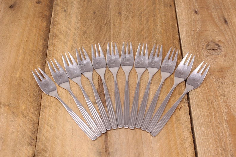 12 Vintage Sarabande Vintage Dutch Cake / Pastry Forks. Made - Etsy