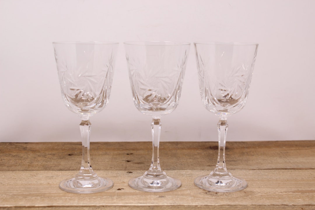 3 Vintage Crystal Wine Glasses / Water Goblets - Pinwheel Designs - Etsy