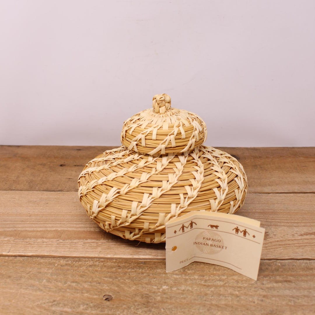 Vintage Papago Round Lidded Basket - Native American Bear Grass & Yucca ...