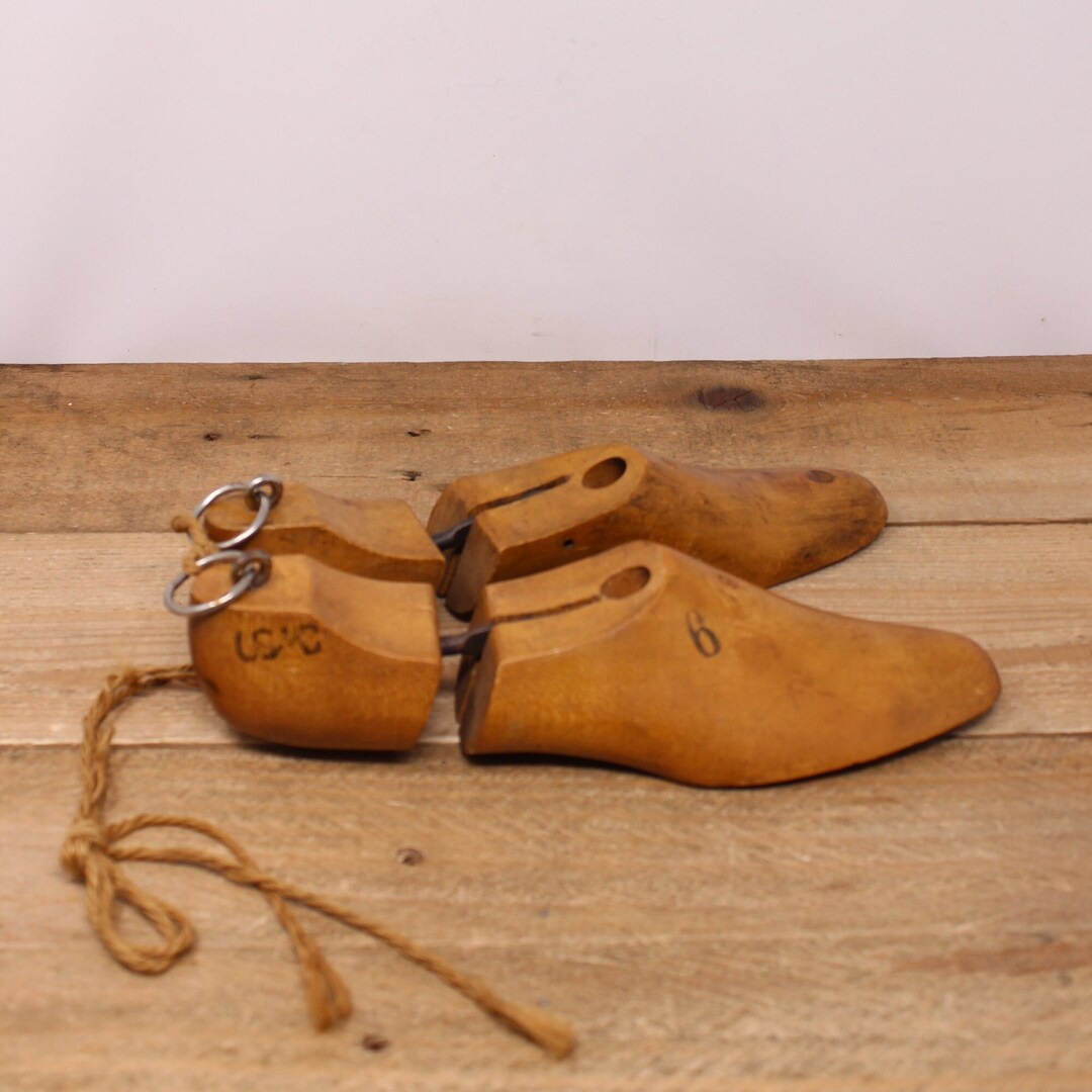 Vintage Pair of USMC Vintage Wooden Shoe Trees Marked 9 - Etsy