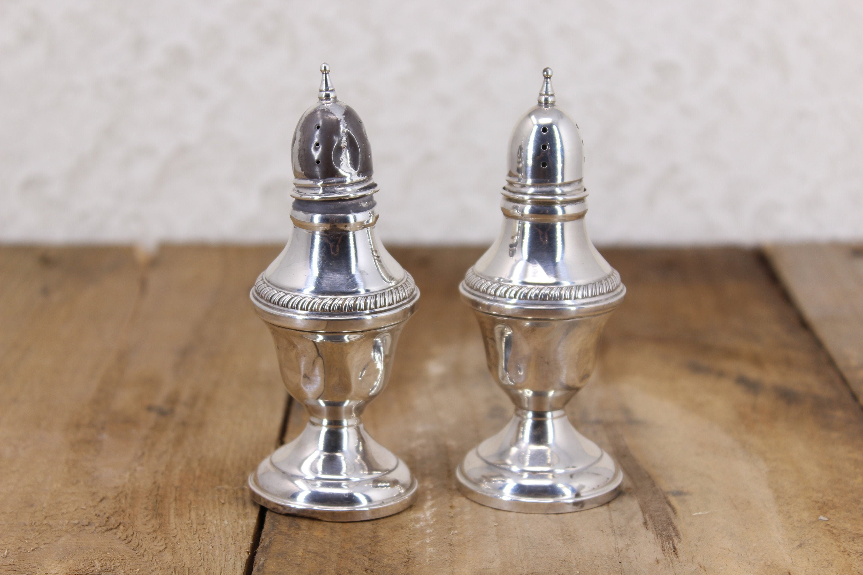 Vintage Silver plated Weighted Salt pepper Shaker 5 inches - munimoro ...