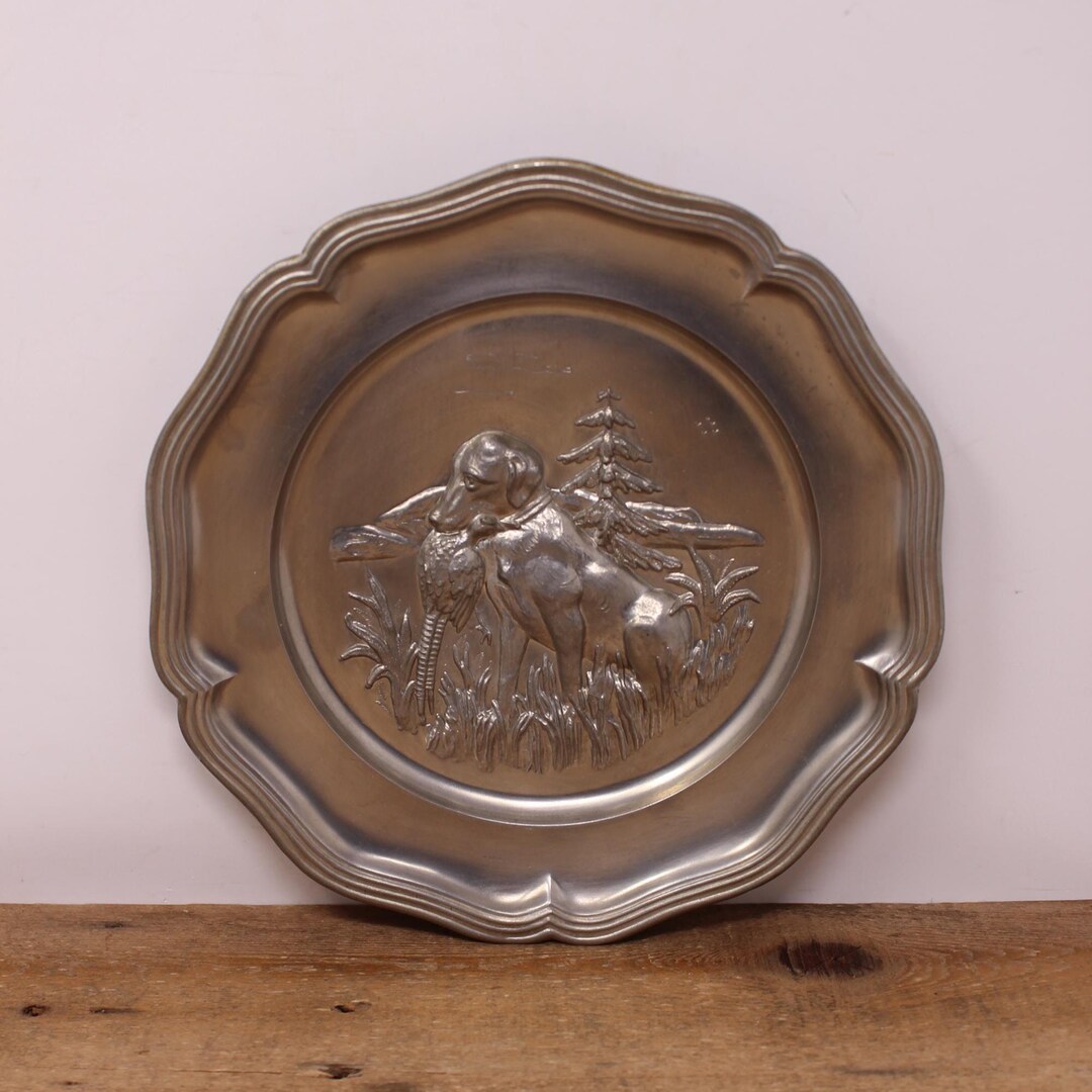 Vintage Pewter Wall Decor Plate - Retriever Dog / Hunting Dog Design ...