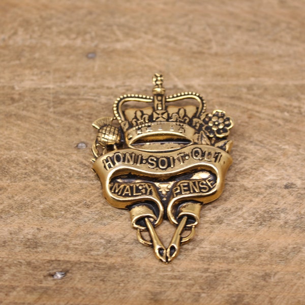 Honi Soit Qui Mal Y Pense - Etsy