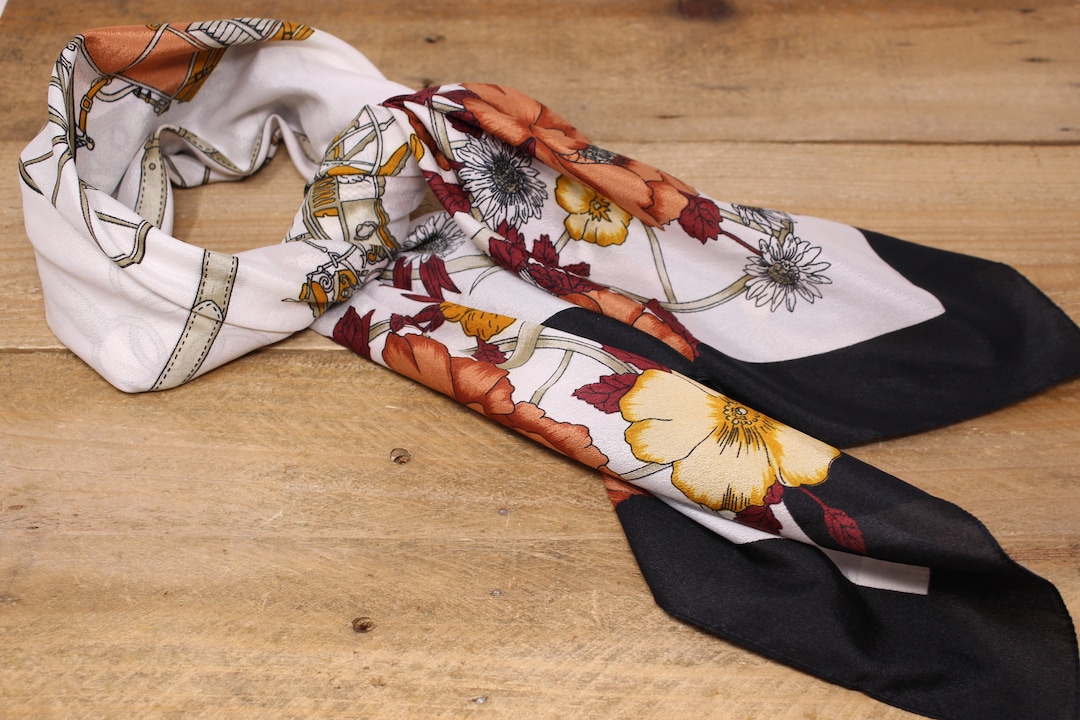 Emanuel Geraldo Coach Design / Floral Design 35" Square Scarf - Etsy
