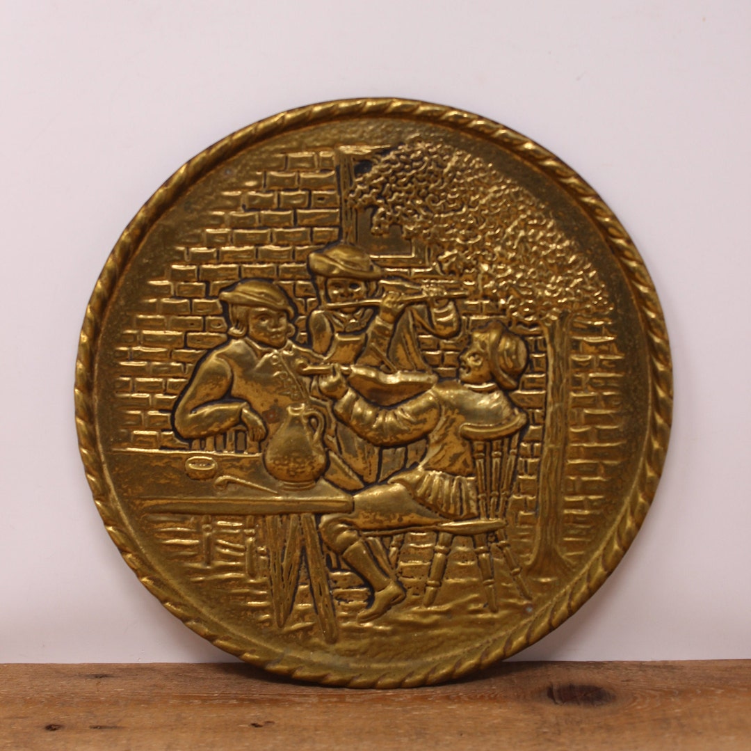 Vintage Peerage 10.5" Brass Wall Plate - Three Musicians - Made in England - Etsy
