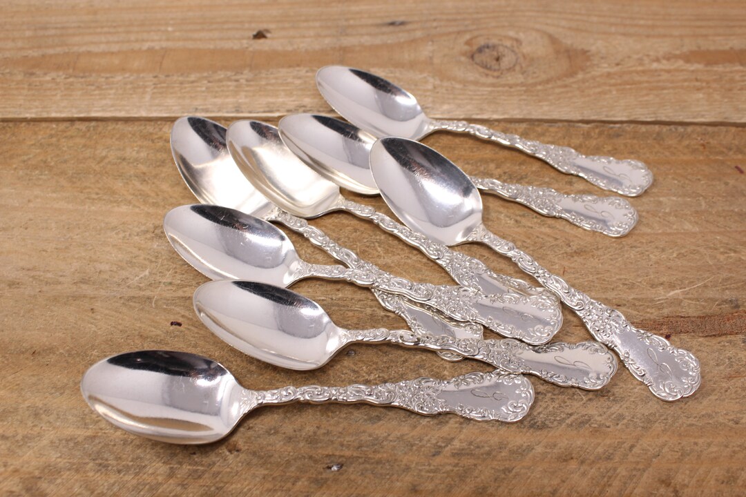8 Antique Harvard 1897 - Wm. Rogers Teaspoons / Dessert Spoons ...