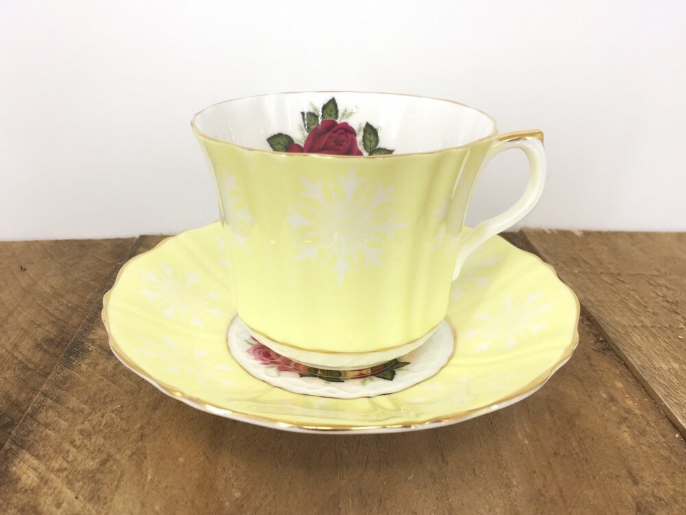 Royal Castle – Imperial - Bone China Cup & Saucer - Roses - 523 - Etsy