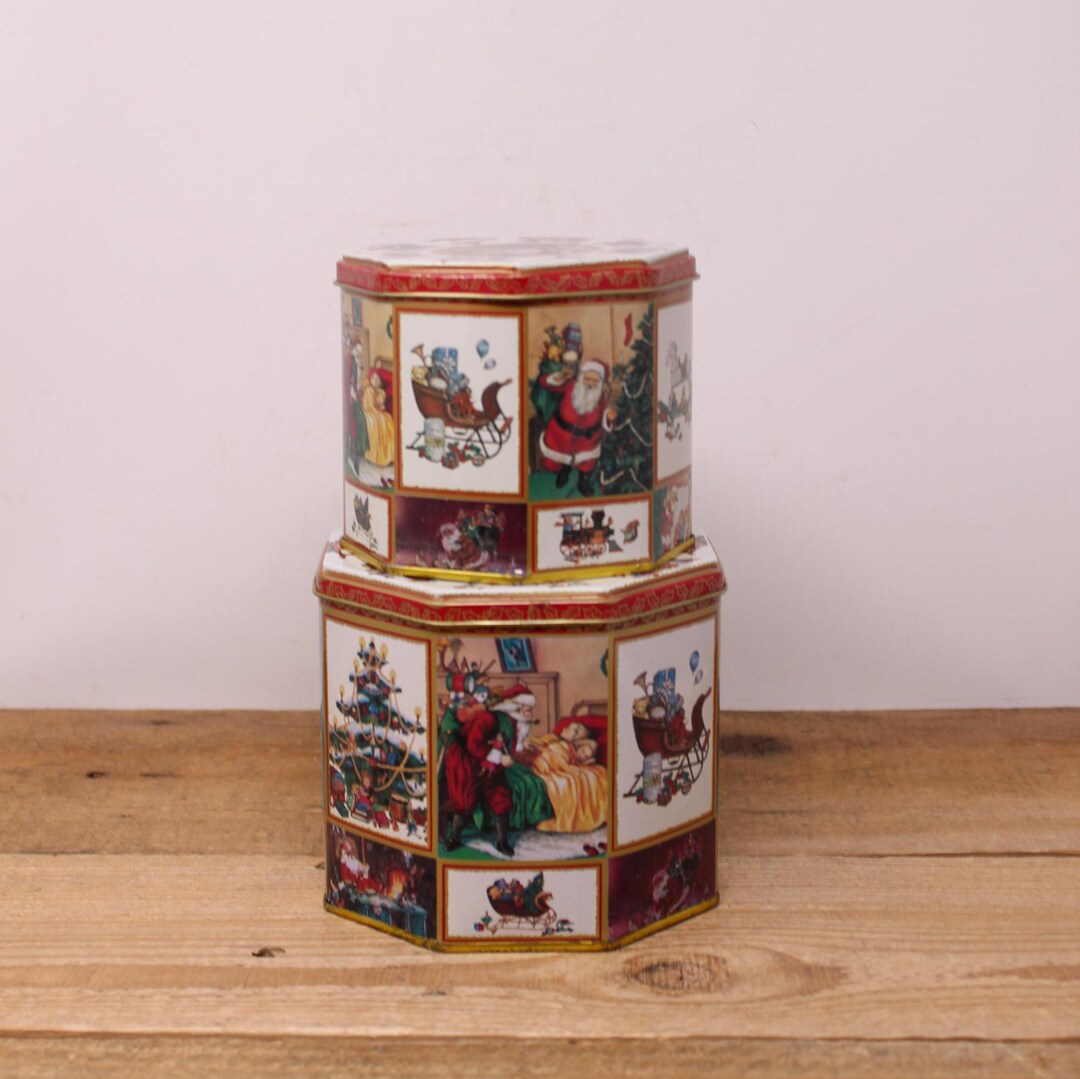 2 Vintage Old World Santa Victorian Style Red Christmas / Holiday ...