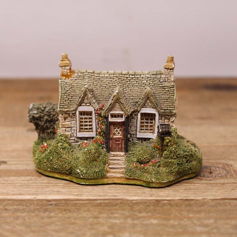 Lilliput Lane - Etsy
