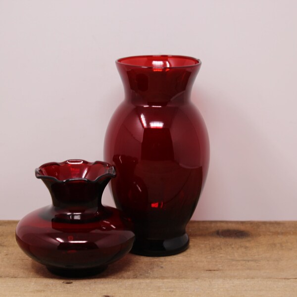 Ruby Red Vase - Etsy