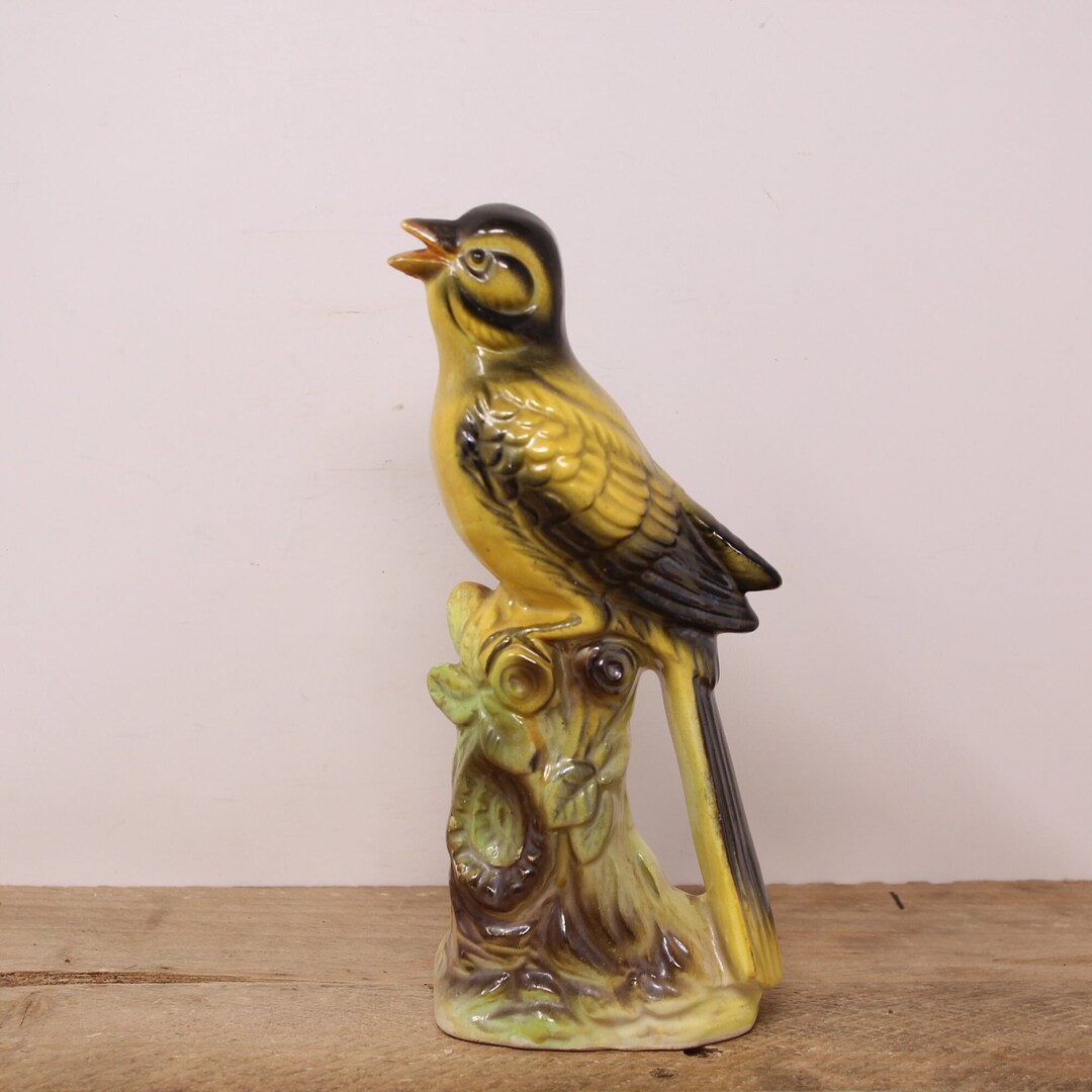 Vintage Yellow / Black Bird Ceramic Figurine - Etsy