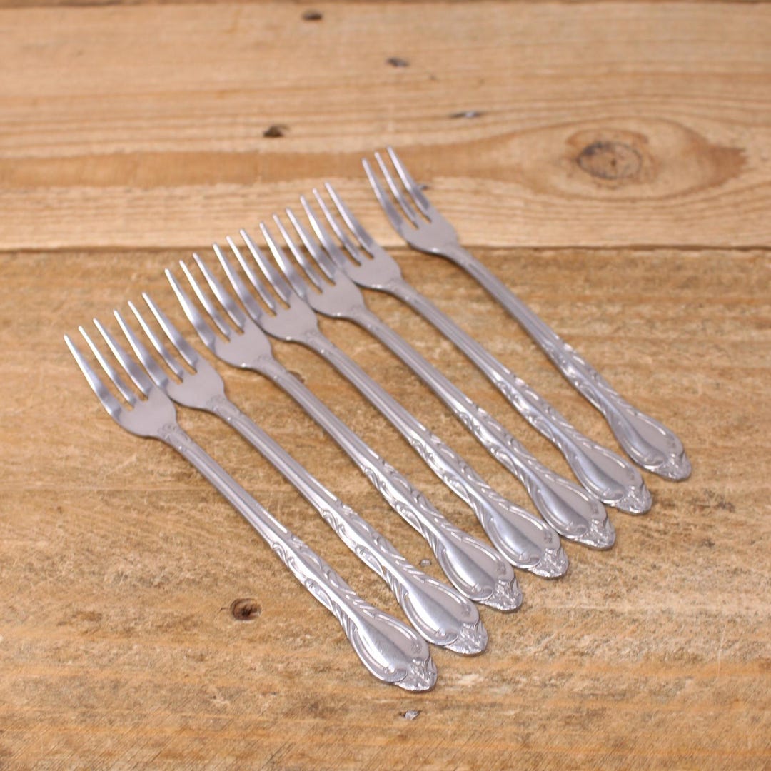 Set of 7 Stainless Cocktail Forks With a Leaf Design - Etsy