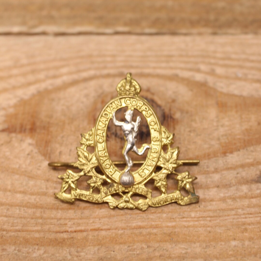 Vintage WW2 Royal Canadian Corps of Signals Cap Badge - Etsy
