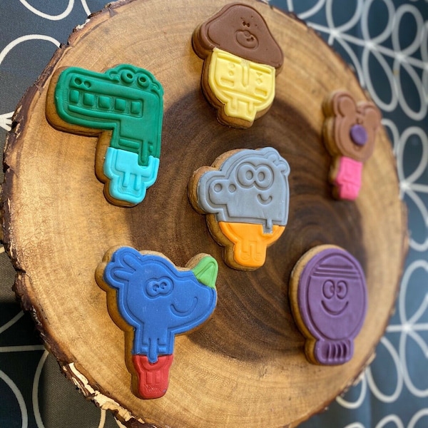 Hey Duggee Cookies - Etsy