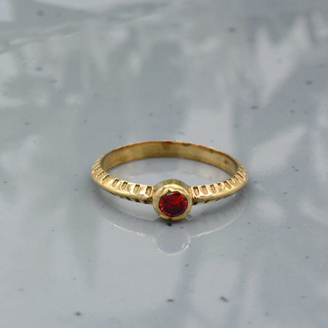 Natural Garnet Ring: January Birthstone Ring - Etsy
